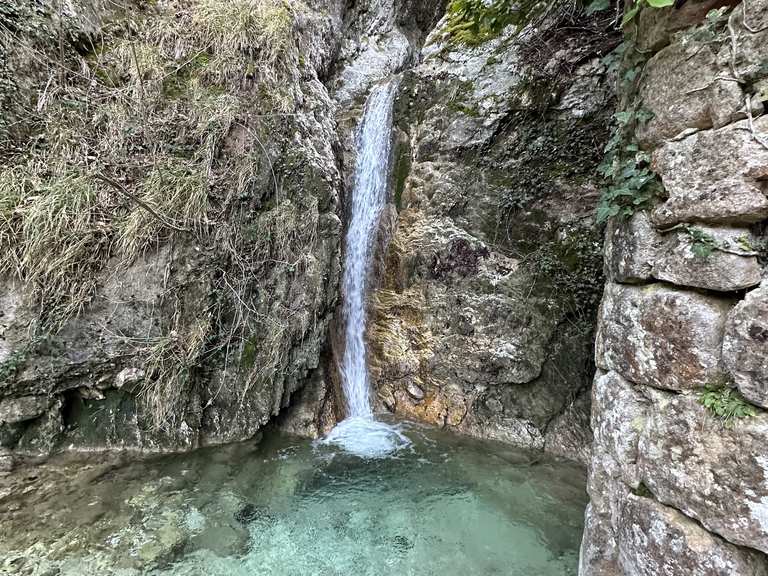 Piobbico - Balza Forata | Wanderung | Komoot