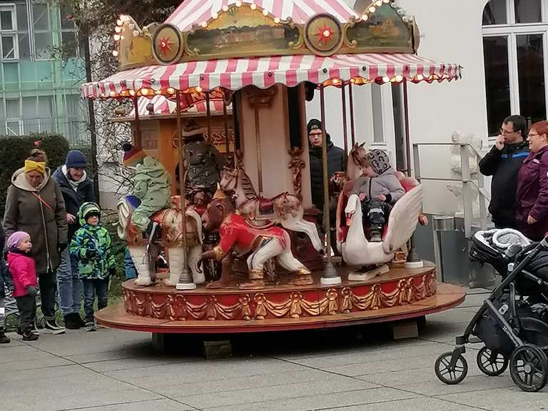 Weihnachtsmarkt bei Steiff in Giengen an der Brenz | hike | Komoot