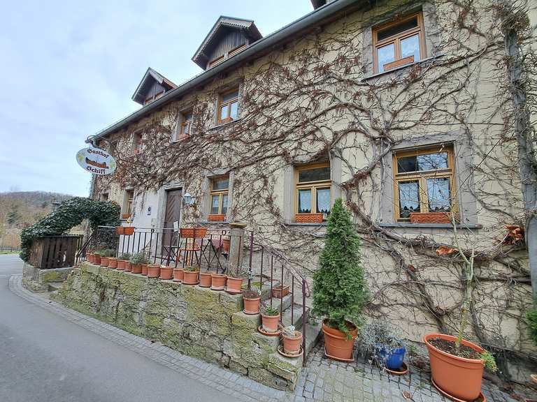 Winterhausen🏘⛪️ und Muschelkalkweg🐚🪨 | Wanderung | Komoot