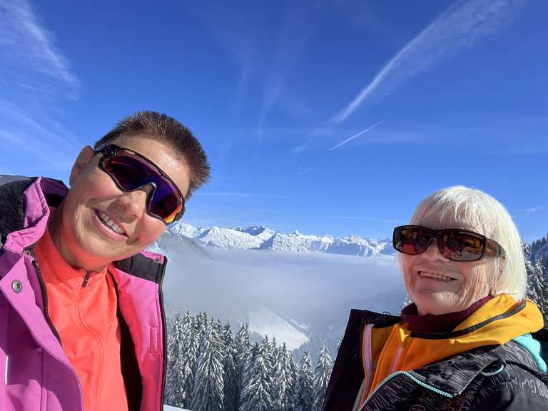 Winterwanderung mit Allgäu 365+: Berghaus Schwaben mit Mamale ...