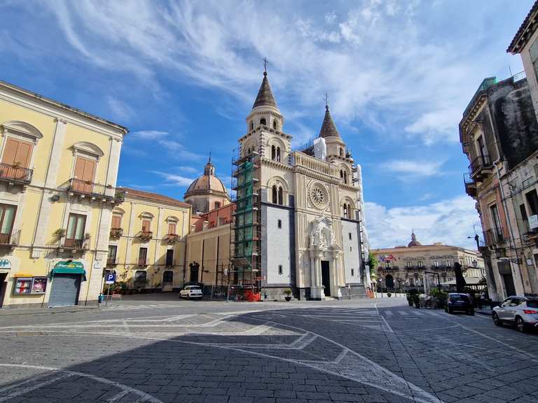Acireale - city of 100 churches | hike | Komoot