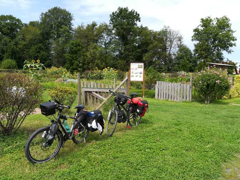 Tag 3: Bairisch Kölldorf - Mureck - Ehrenhausen - Wildon - Graz | bike ...