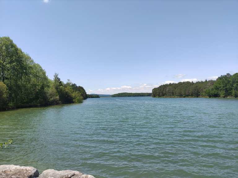 Tour du lac de Montbel par Camon , Belloc et Léran | bike ride | Komoot